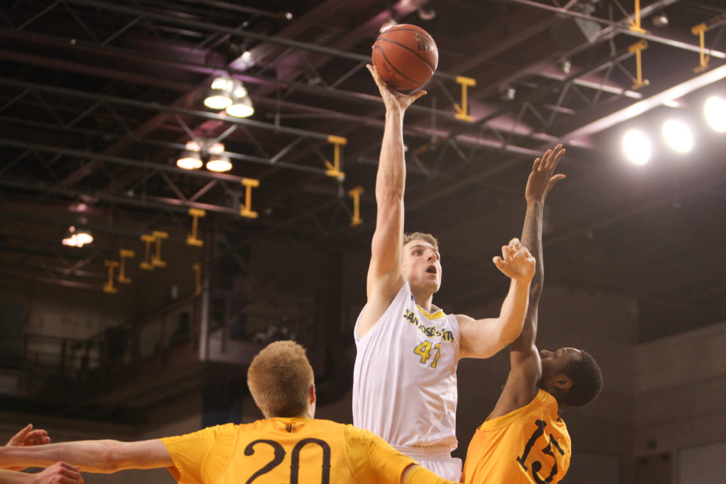 Men's hoops hosts Wyoming, second MW victory at stake - The Spear SJSU